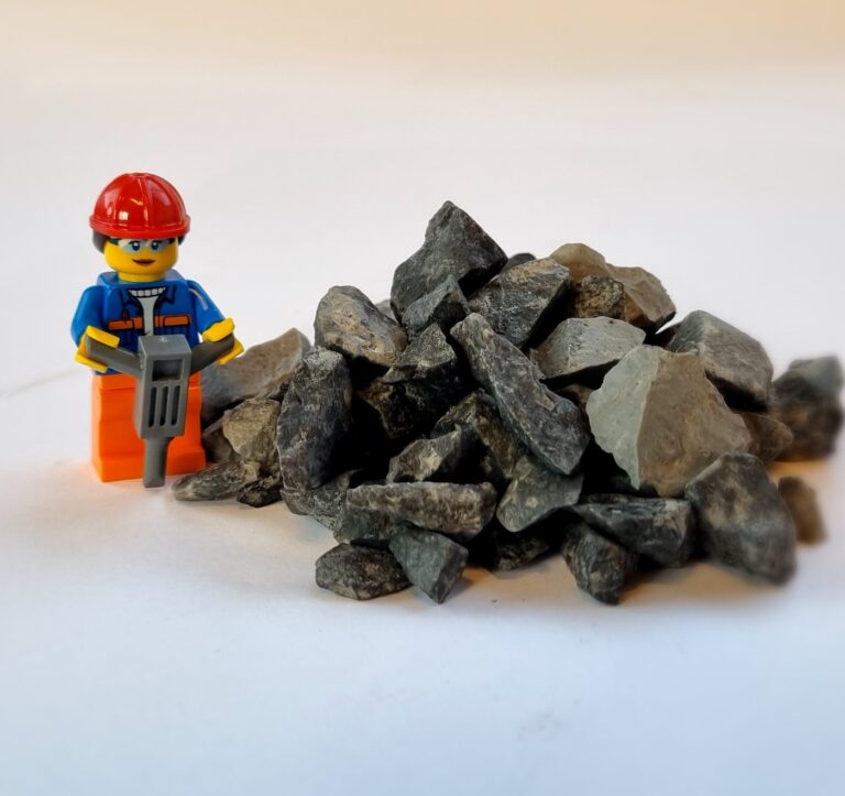 Heidelberg Materials Røyneberg Pukkverk – elvestein, prydstein, jord ...